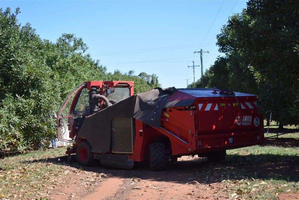 Macadamia & Pecan nuts X16 harvester - X16 harvester